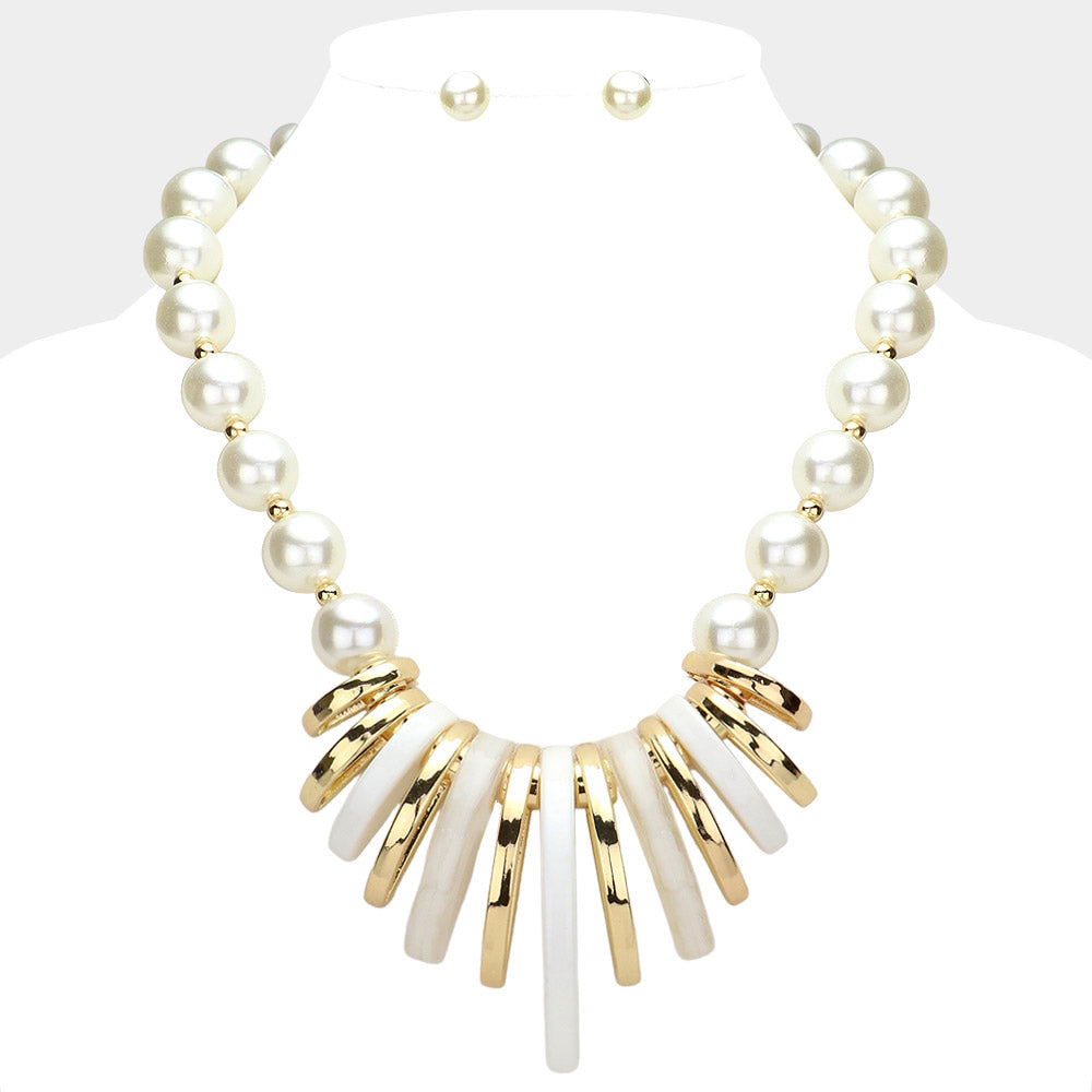 PEARL GEOMETRIC IVORY HALF MOON NECKLACE – The Bling Castle