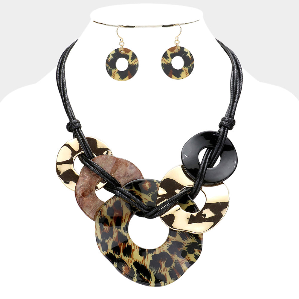 LEOPARD PATTERENED OPEN LINK NECKLACE – The Bling Castle